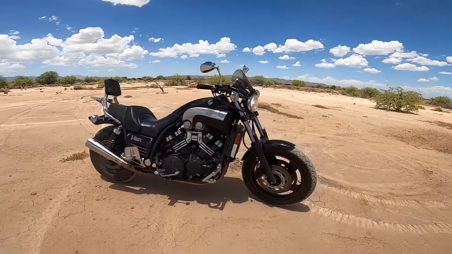 15 Fastest Bikes in the World 2024: Two-Wheeled Rockets