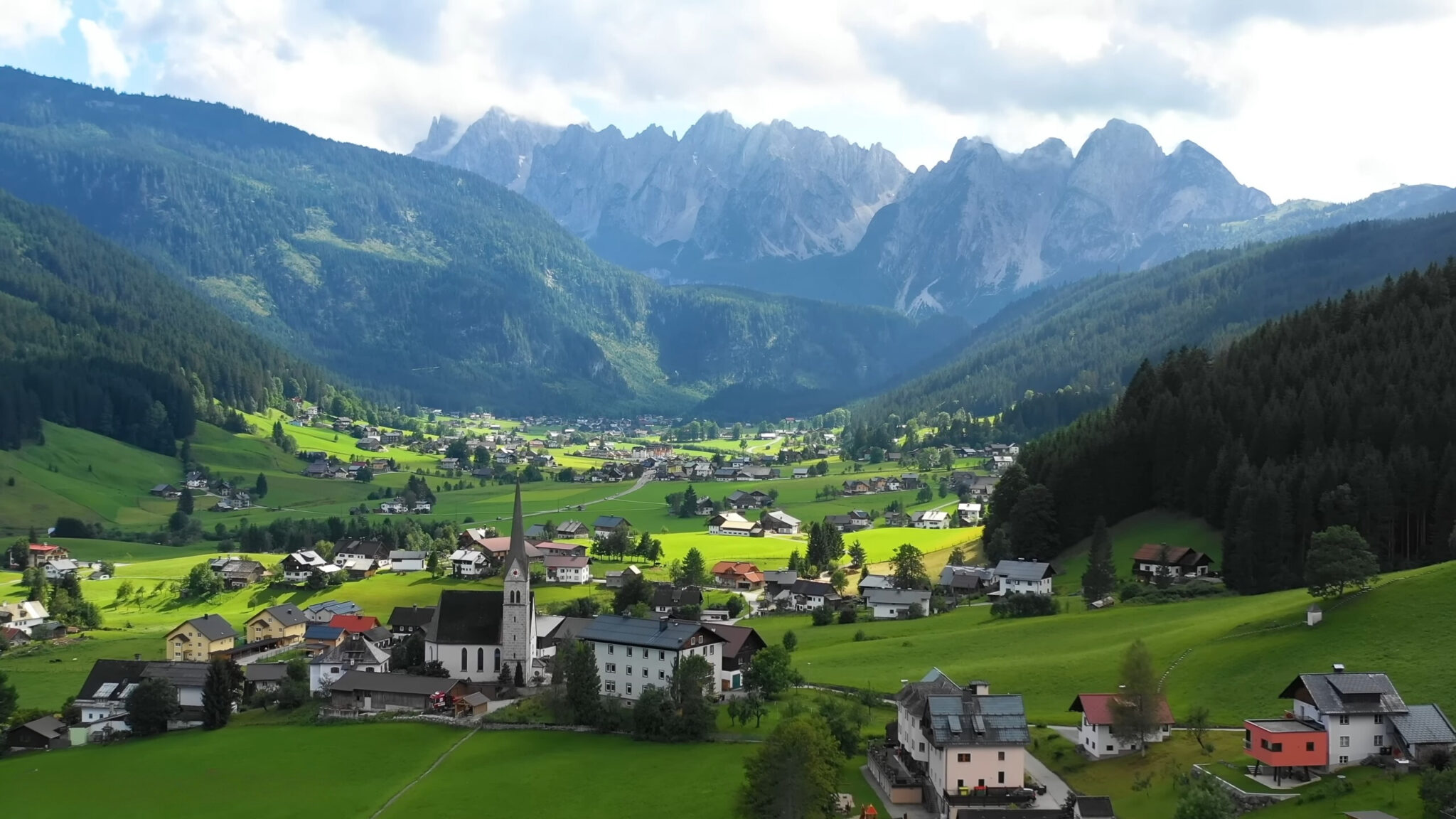 25 Cleanest Countries In World 2024: Discover The Pristine Paradises