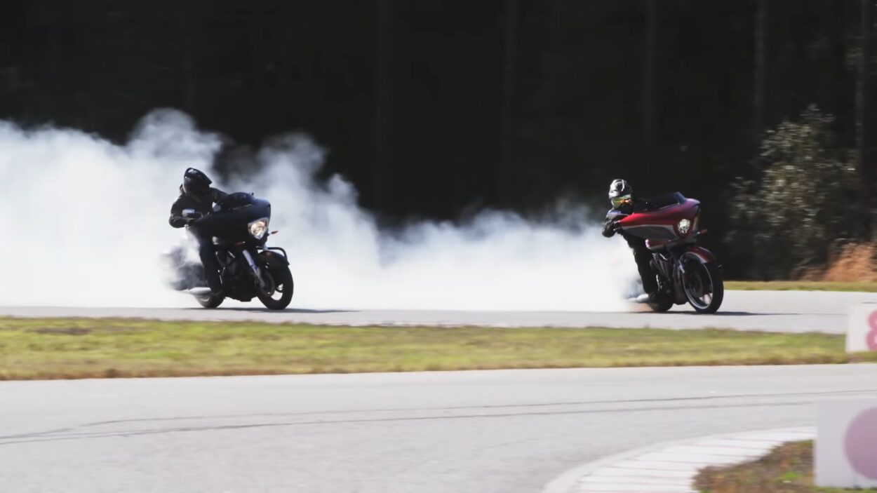 11 Reasons Why Motorcycle Blows White Or Black Smoke?
