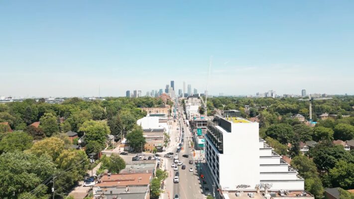 15 Worst Neighbourhoods in Toronto - Beyond the Glamour