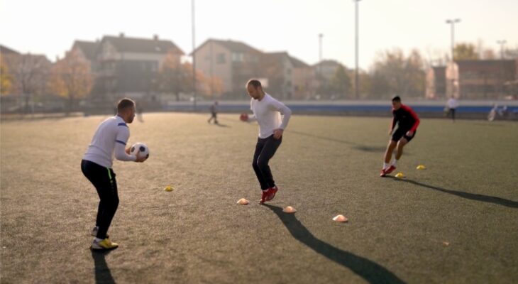 How to Earn Extra Cash as A Soccer Enthusiast: 10 Side Hustle Ideas ...