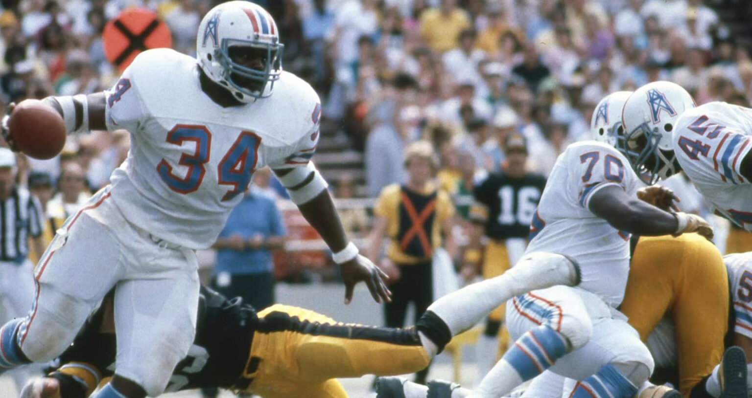 10 Worst NFL Teams Of All-Time: Football's Most Forgettable Moments