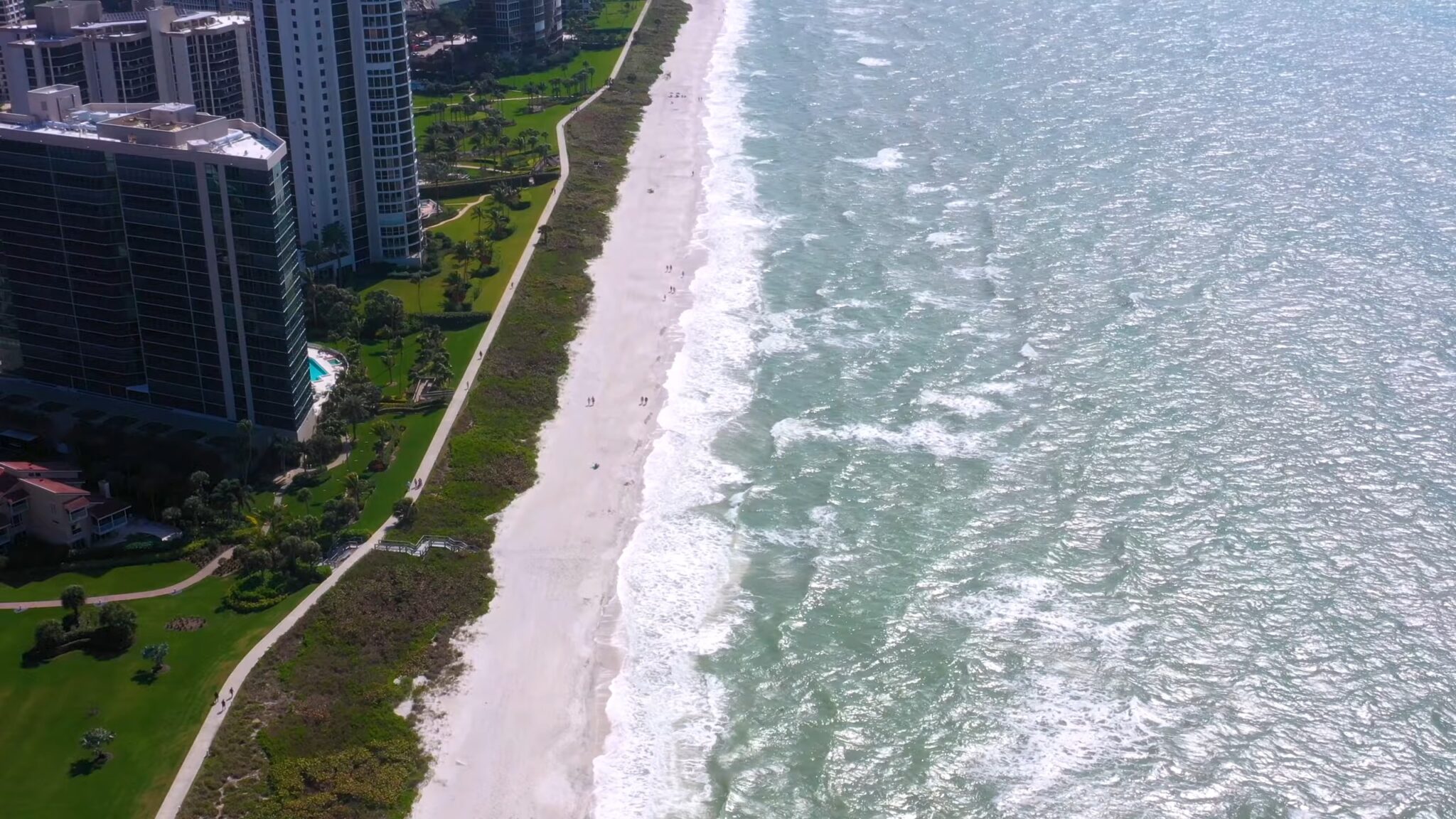 17 Things to Know BEFORE Moving to Naples: Living in Paradise 2024