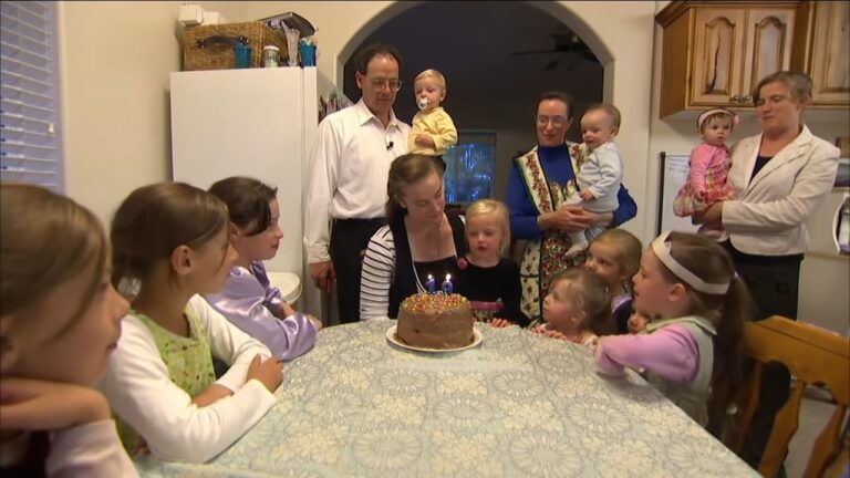 Countries Where Polygamy Is Legal in 2024: Love Multiplied