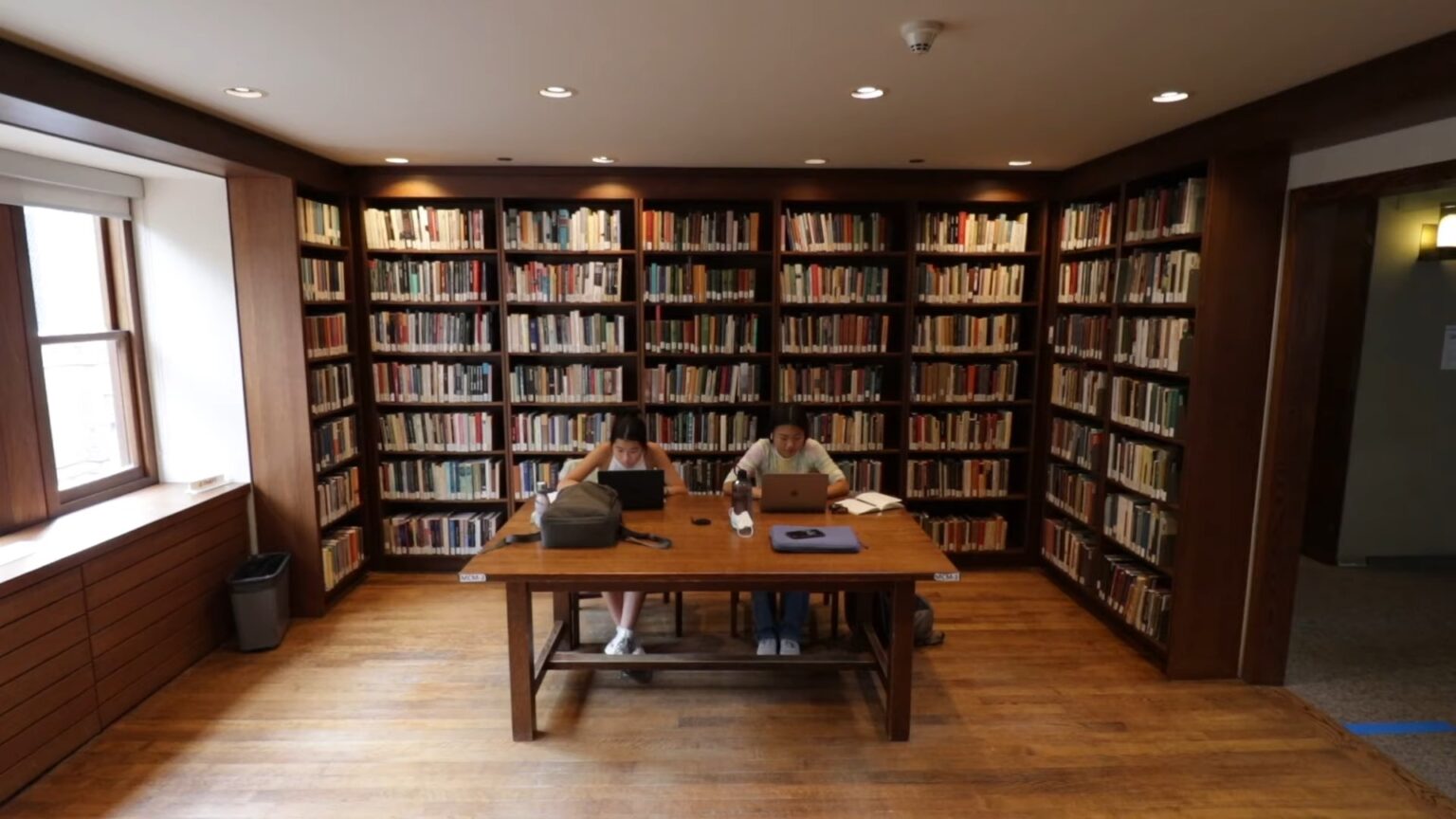 Which Is Better Alberta or Ontario for Live and Work? Where to Thrive?