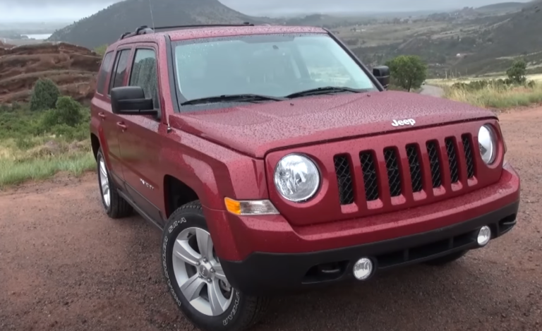 Jeep Lifespan: 9 Models Compared (Miles & Years)
