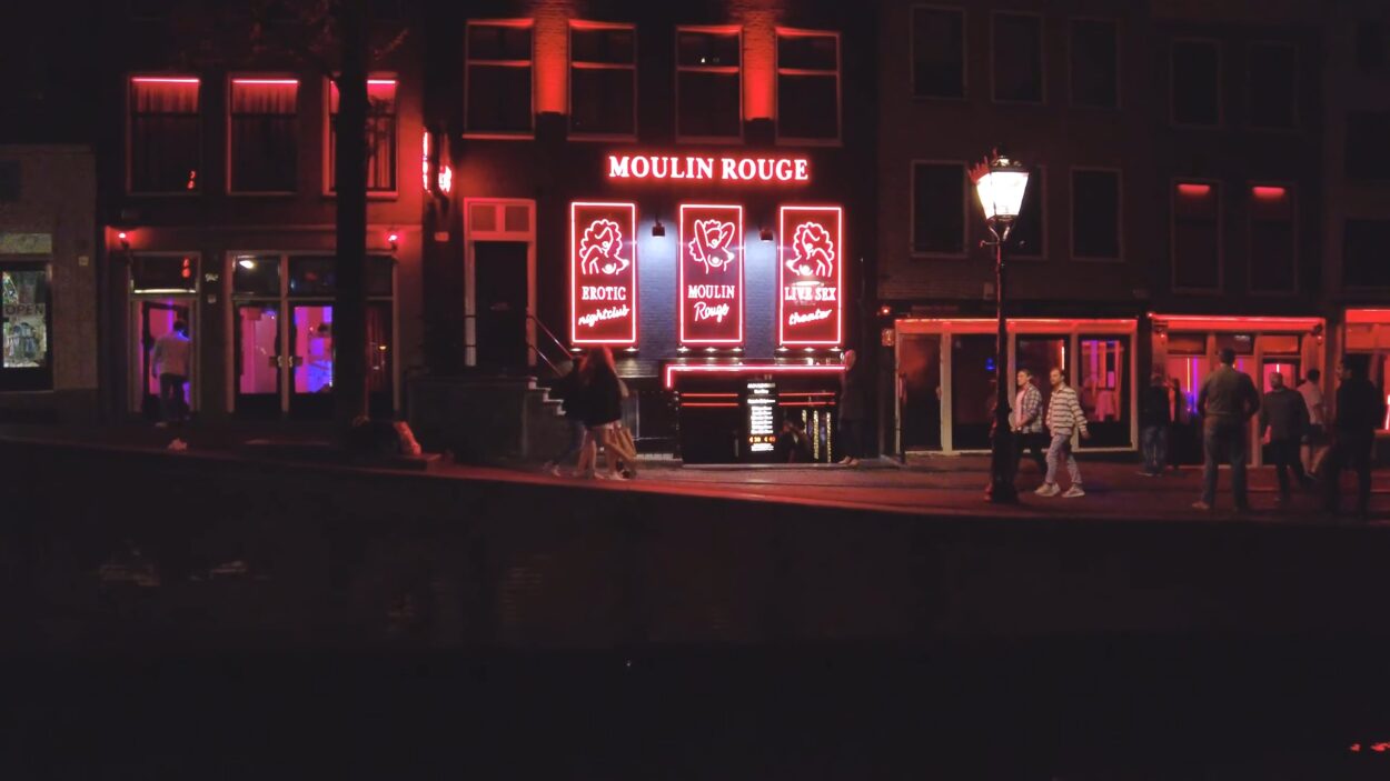 Does Montreal Still Have a Red Light District? Walking Through Time