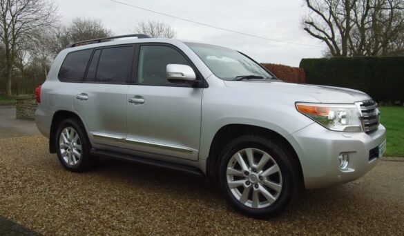 Toyota Land Cruiser Surprising 13 Best and Worst Years Revealed: A Year ...