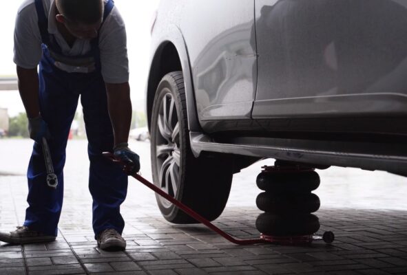 How to Fix a Flat Tire: A Step-by-Step Guide - Southwest Journal