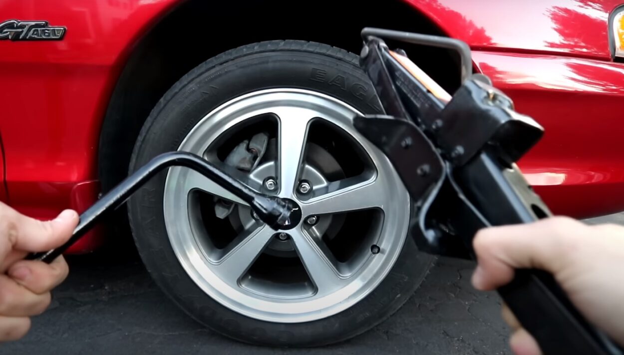 How to Fix a Flat Tire: A Step-by-Step Guide - Southwest Journal