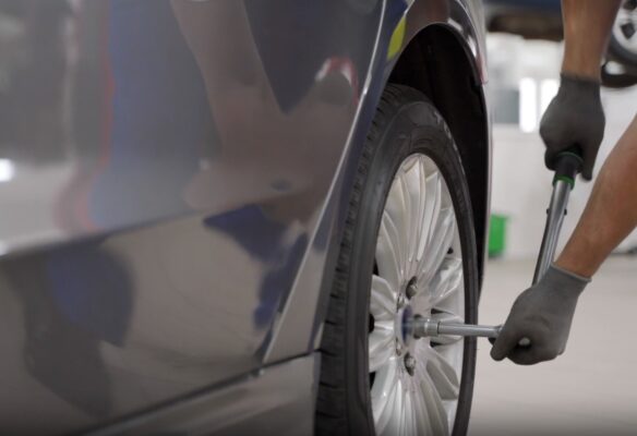 How to Fix a Flat Tire: A Step-by-Step Guide - Southwest Journal