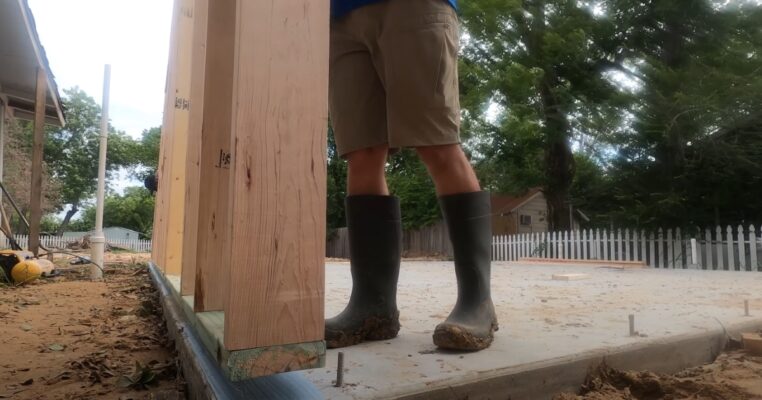 How to Build a Frame House: Top Tips for a Smooth Construction Process ...