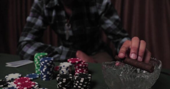 The Mind of a Gambler: Unmasking the Psychology of Risk and Thrill ...