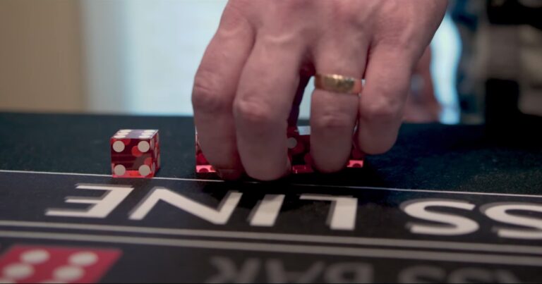 The Mind of a Gambler: Unmasking the Psychology of Risk and Thrill ...