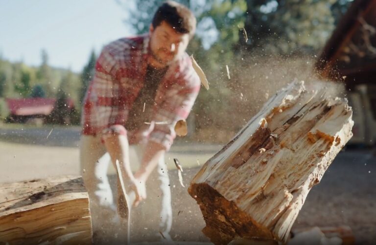 15 Most Dangerous Jobs in the World 2024: Professions with the Highest ...