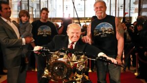 12 Pieces of Donald Trump Car Collection: Former President's 2m$ Luxury ...