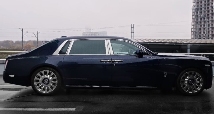 12 Pieces of Donald Trump Car Collection: Former President's 2m$ Luxury ...