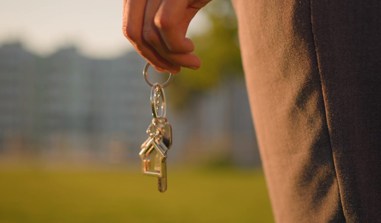 How to Qualify for Low Income Housing: Eligibility Simplified