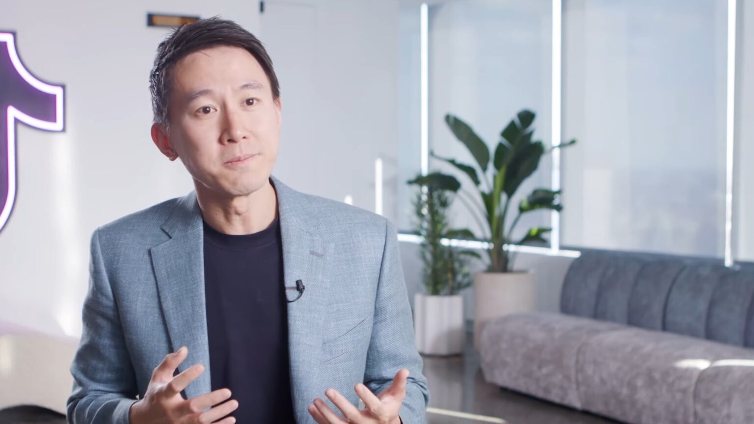 Shou Zi Chew's Mind-Blowing Net Worth 2024: Mastermind Behind TikTok's ...